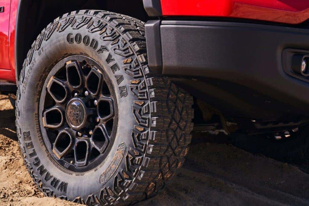 Silverado HD ZR2 - Chevrolet Media - Truck Model Research