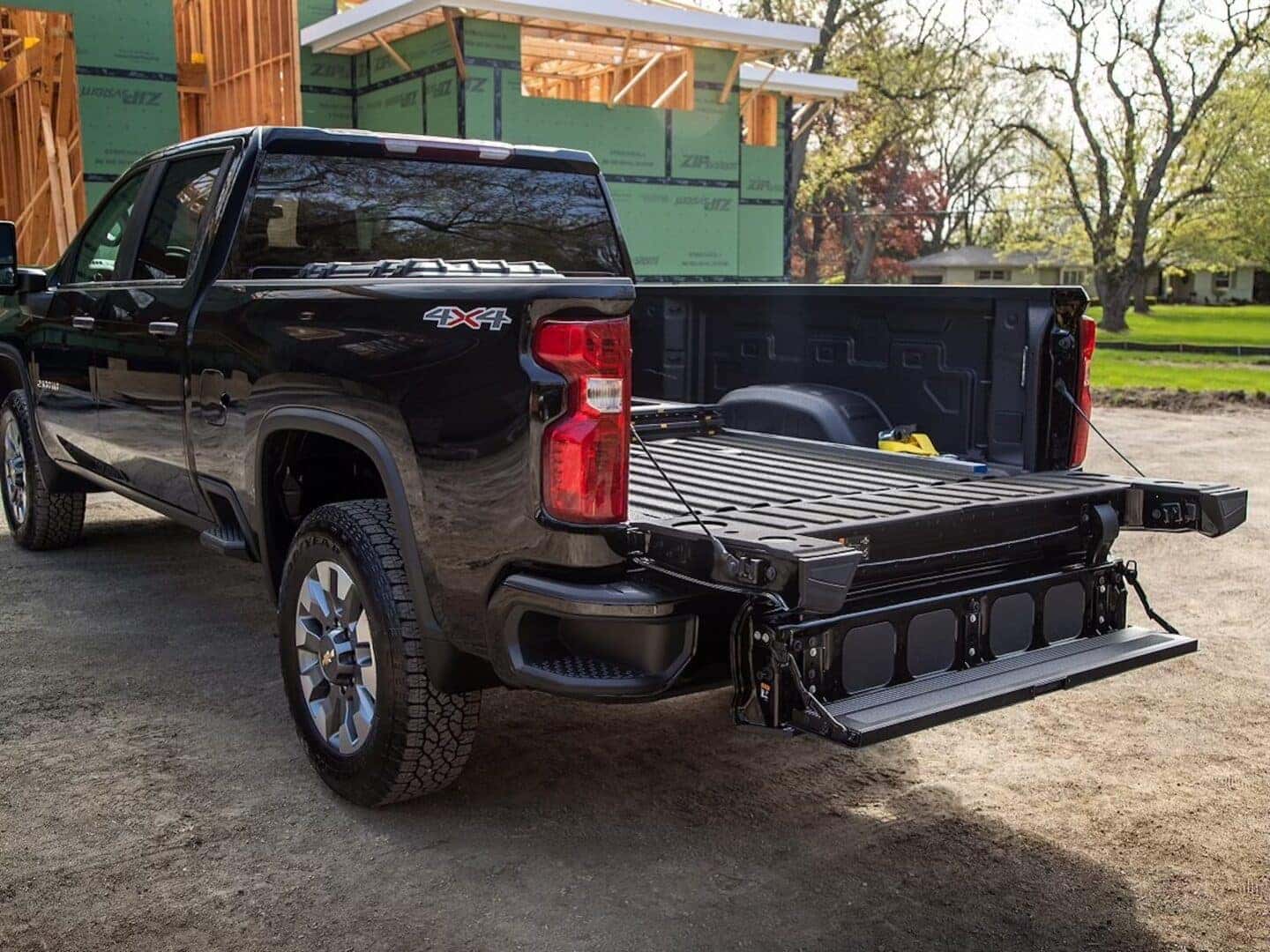 Chevy Multi-Flex Tailgate – Six Smart Configurations