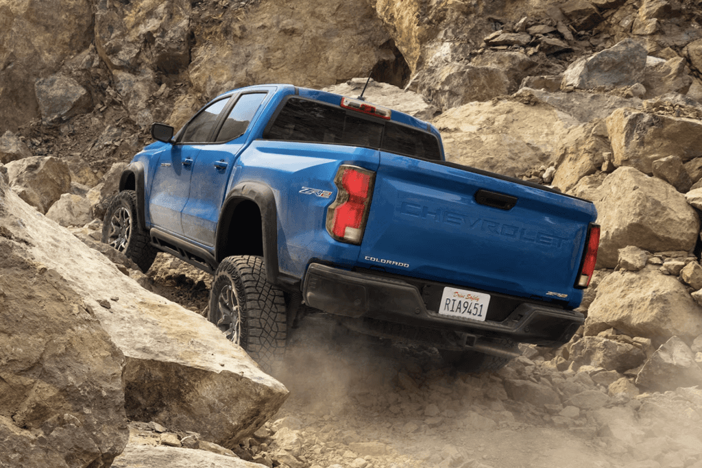 2025 Colorado Features & Lease Offers | RideToday