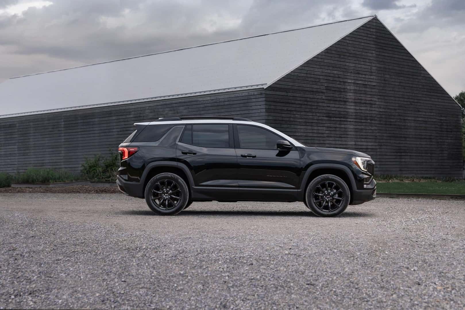 Top Reasons to Love the New 2025 GMC Terrain SUV - Features and Tech