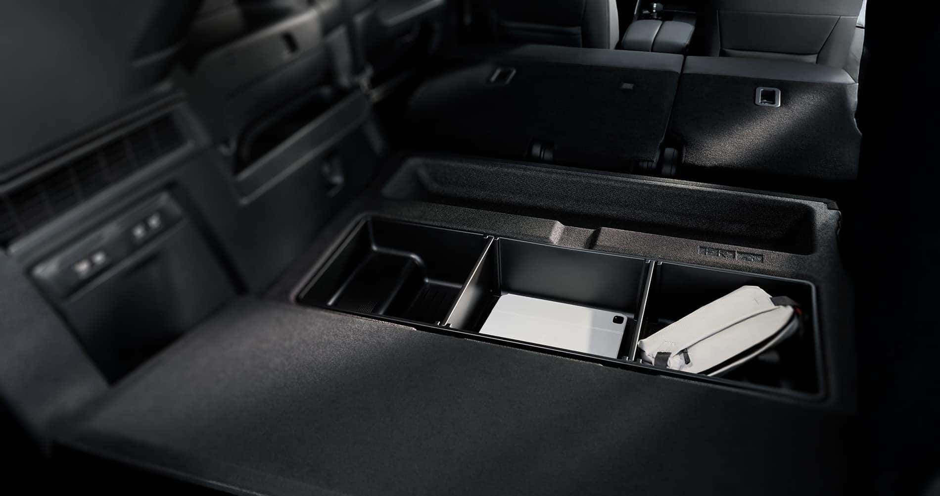 📐 2025 Mazda CX-70 Dimensions : Exterior, Passenger & Cargo Insights ...