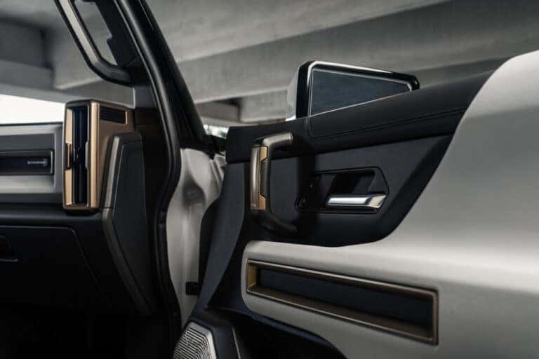 GMC HUMMER EV INTERIOR | ELETRIC SUV AND TRUCK